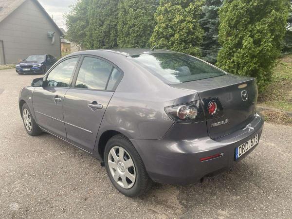 Grey Mazda 3 2007 in Prienai, with an engine capacity of 1.60 L and mileage of 146 thousand km for 1350 €, photo 5 on AUTOMOTO.COM.LV