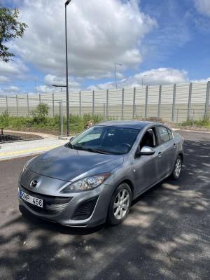Pelēks Mazda 3 2010 Kauņa, ar dzinēja tilpumu 2.00 L un nobraukumu 149 tūkst. km par 2800 €, foto  vietnē AUTOMOTO.COM.LV