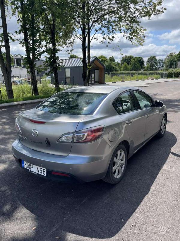 Pelēks Mazda 3 2010 Kauņa, ar dzinēja tilpumu 2.00 L un nobraukumu 149 tūkst. km par 2800 €, foto 3 vietnē AUTOMOTO.COM.LV
