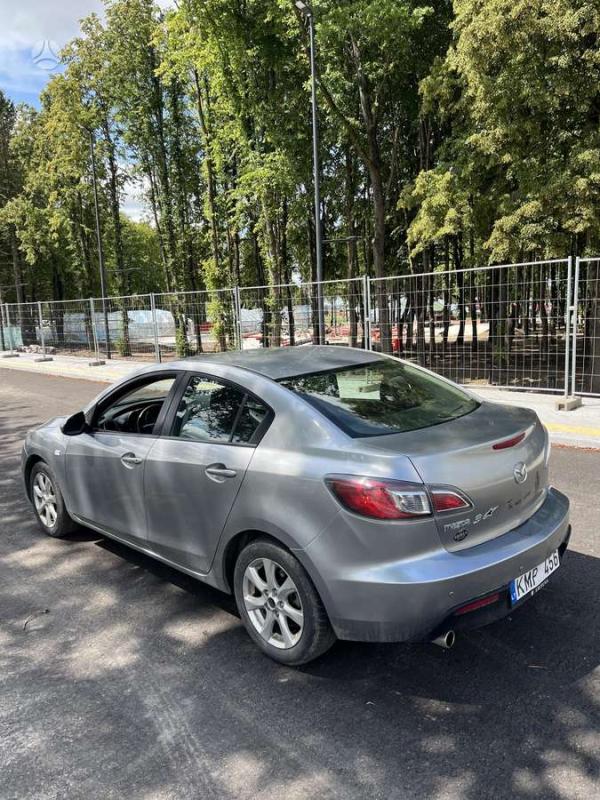 Pelēks Mazda 3 2010 Kauņa, ar dzinēja tilpumu 2.00 L un nobraukumu 149 tūkst. km par 2800 €, foto 4 vietnē AUTOMOTO.COM.LV