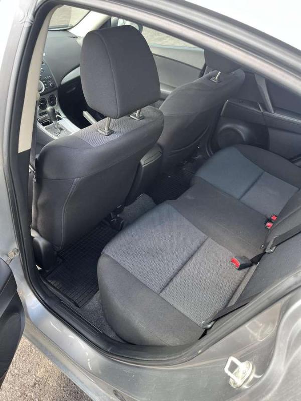 Pelēks Mazda 3 2010 Kauņa, ar dzinēja tilpumu 2.00 L un nobraukumu 149 tūkst. km par 2800 €, foto 10 vietnē AUTOMOTO.COM.LV