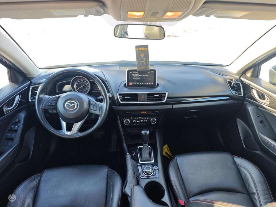 Pelēks Mazda 3 2014 Viļņa, ar dzinēja tilpumu 2.00 L un nobraukumu 222 tūkst. km par 7500 €, foto 15 vietnē AUTOMOTO.COM.LV