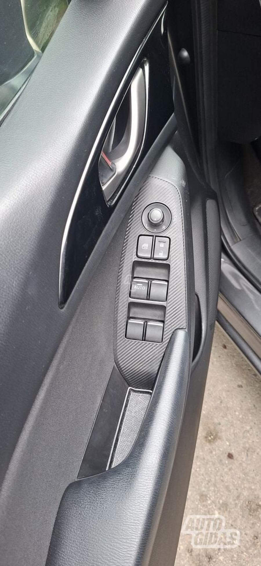 Grey Mazda 3 2014 in Vilnius, with an engine capacity of 2.00 L and mileage of 69 thousand km for 6000 €, photo 14 on AUTOMOTO.COM.LV