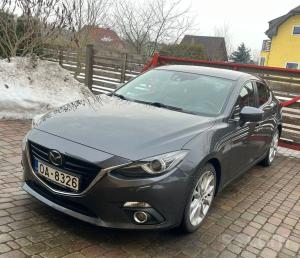 Grey Mazda 3 2014 in Riga, with an engine capacity of 2.20 L and mileage of 180 thousand km for 8790 €, photo 4 on AUTOMOTO.COM.LV