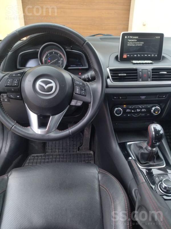 Grey Mazda 3 2014 in Riga, with an engine capacity of 2.20 L and mileage of 180 thousand km for 8790 €, photo 8 on AUTOMOTO.COM.LV