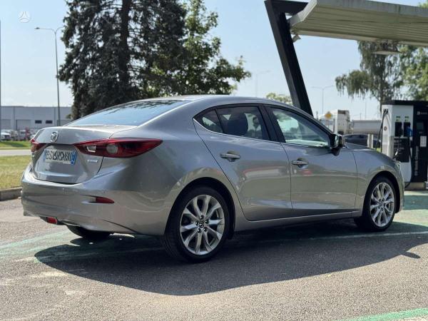 Pelēks Mazda 3 2015 Tauragė, ar dzinēja tilpumu 2.19 L un nobraukumu 172 tūkst. km par 5800 €, foto 4 vietnē AUTOMOTO.COM.LV