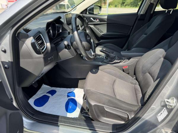 Pelēks Mazda 3 2015 Tauragė, ar dzinēja tilpumu 2.19 L un nobraukumu 172 tūkst. km par 5800 €, foto 9 vietnē AUTOMOTO.COM.LV