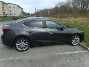 Grey Mazda 3 2017 in Tallinn, with an engine capacity of 2.00 L and mileage of 76 thousand km for 11990 €, photo 4 on AUTOMOTO.COM.LV