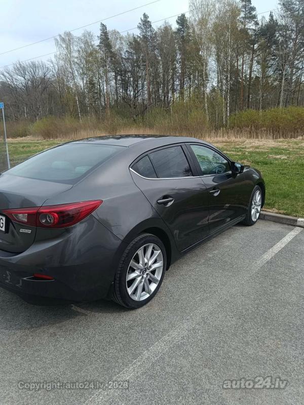 Grey Mazda 3 2017 in Tallinn, with an engine capacity of 2.00 L and mileage of 76 thousand km for 11990 €, photo 5 on AUTOMOTO.COM.LV