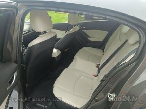 Grey Mazda 3 2017 in Tallinn, with an engine capacity of 2.00 L and mileage of 76 thousand km for 11990 €, photo 9 on AUTOMOTO.COM.LV
