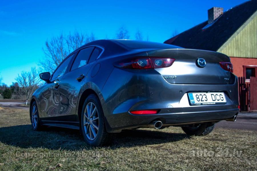 Grey Mazda 3 2019 in Viljandi, with an engine capacity of 2.00 L and mileage of 81 thousand km for 16900 €, photo 5 on AUTOMOTO.COM.LV