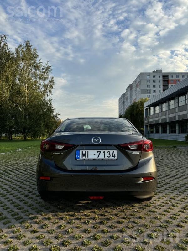 Pelēks Mazda 3 2019 Rīga, ar dzinēja tilpumu 2.00 L un nobraukumu 80 tūkst. km par 10500 €, foto 2 vietnē AUTOMOTO.COM.LV