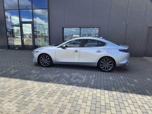Grey Mazda 3 2020 in Siauliai, with an engine capacity of 2.50 L and mileage of 63 thousand km for 16888 €, photo 7 on AUTOMOTO.COM.LV