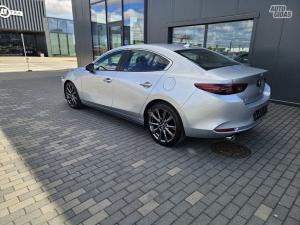 Grey Mazda 3 2020 in Siauliai, with an engine capacity of 2.50 L and mileage of 63 thousand km for 16888 €, photo 9 on AUTOMOTO.COM.LV