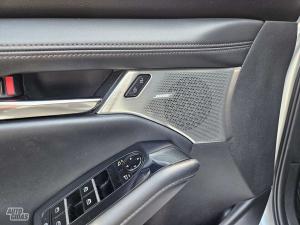 Grey Mazda 3 2020 in Siauliai, with an engine capacity of 2.50 L and mileage of 63 thousand km for 16888 €, photo 16 on AUTOMOTO.COM.LV