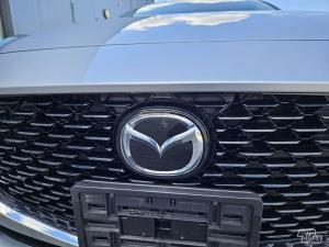 Grey Mazda 3 2020 in Siauliai, with an engine capacity of 2.50 L and mileage of 63 thousand km for 16888 €, photo 20 on AUTOMOTO.COM.LV