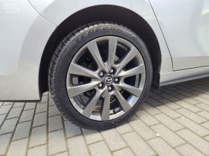 Grey Mazda 3 2020 in Siauliai, with an engine capacity of 2.50 L and mileage of 63 thousand km for 16888 €, photo 26 on AUTOMOTO.COM.LV