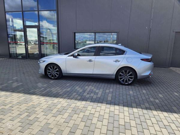 Pelēks Mazda 3 2020 Šauļi, ar dzinēja tilpumu 2.49 L un nobraukumu 64 tūkst. km par 16888 €, foto 5 vietnē AUTOMOTO.COM.LV