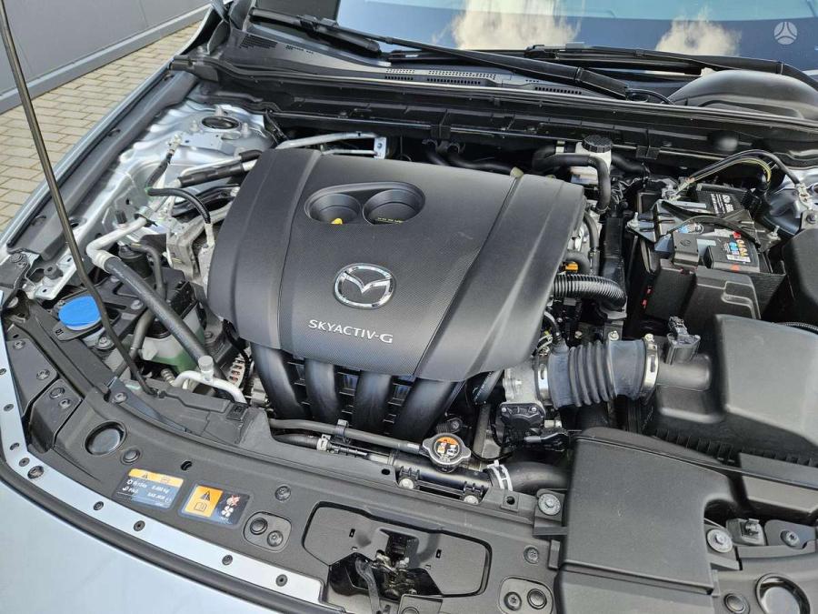 Pelēks Mazda 3 2020 Šauļi, ar dzinēja tilpumu 2.49 L un nobraukumu 64 tūkst. km par 16888 €, foto 22 vietnē AUTOMOTO.COM.LV