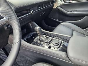 Pelēks Mazda 3 2020 Šauļi, ar dzinēja tilpumu 2.49 L un nobraukumu 64 tūkst. km par 16888 €, foto 24 vietnē AUTOMOTO.COM.LV