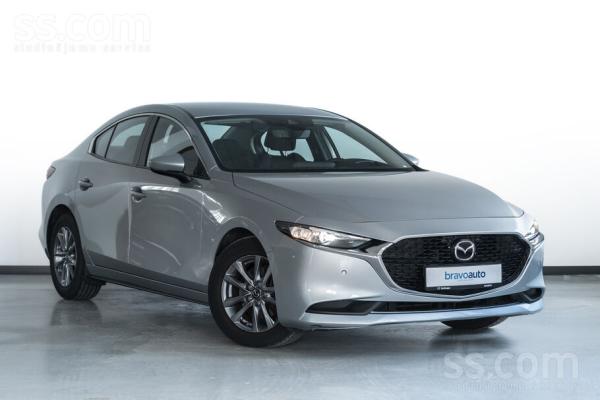 Grey Mazda 3 2021 in Riga, with an engine capacity of 2.00 L and mileage of 36 thousand km for 17490 €, photo 2 on AUTOMOTO.COM.LV