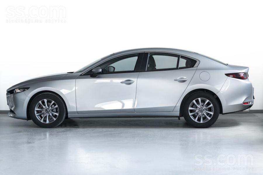 Pelēks Mazda 3 2021 Rīga, ar dzinēja tilpumu 2.00 L un nobraukumu 36 tūkst. km par 17490 €, foto 6 vietnē AUTOMOTO.COM.LV