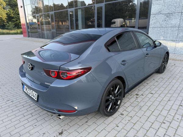 Grey Mazda 3 2023 in Klaipeda, with an engine capacity of 2.49 L and mileage of 23 thousand km for 16900 €, photo 9 on AUTOMOTO.COM.LV