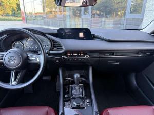 Grey Mazda 3 2023 in Klaipeda, with an engine capacity of 2.49 L and mileage of 23 thousand km for 16900 €, photo 13 on AUTOMOTO.COM.LV