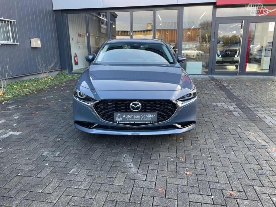 Grey Mazda 3 2025 in Kaunas, with an engine capacity of 2.50 L and mileage of 20 thousand km for 28874 €, photo 2 on AUTOMOTO.COM.LV