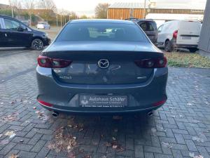 Grey Mazda 3 2025 in Kaunas, with an engine capacity of 2.50 L and mileage of 20 thousand km for 28874 €, photo 4 on AUTOMOTO.COM.LV