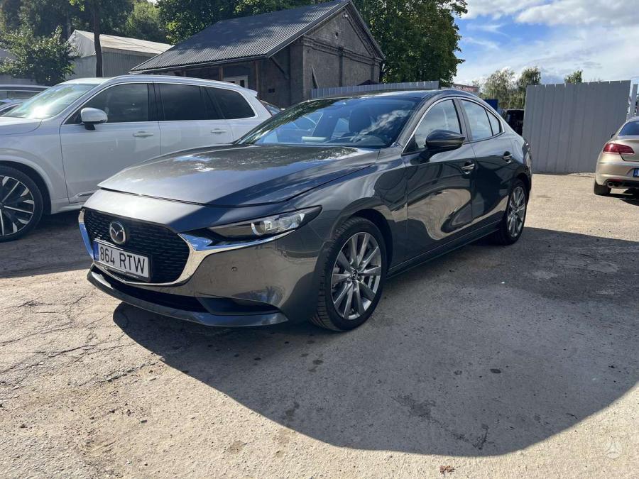 Pelēks Mazda 3 2026 Kauņa, ar dzinēja tilpumu 2.49 L un nobraukumu 3 tūkst. km par 13900 €, foto 1 vietnē AUTOMOTO.COM.LV