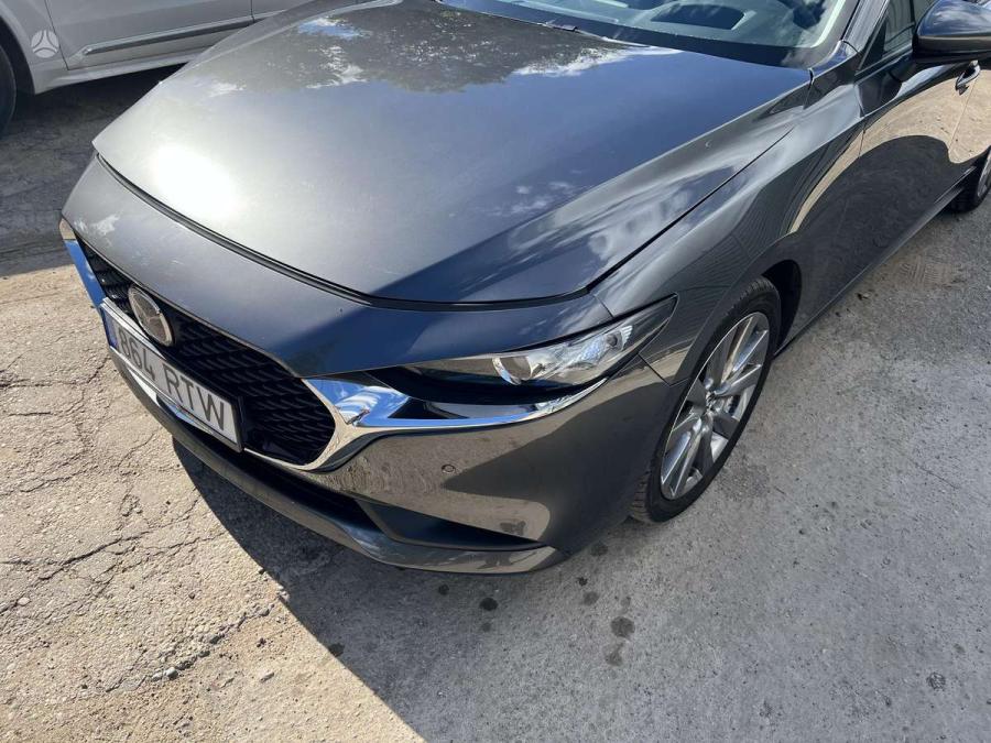 Pelēks Mazda 3 2026 Kauņa, ar dzinēja tilpumu 2.49 L un nobraukumu 3 tūkst. km par 13900 €, foto 6 vietnē AUTOMOTO.COM.LV