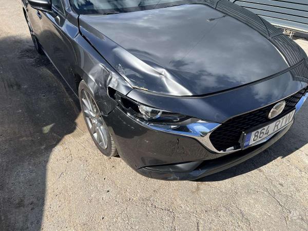 Mazda 3 2026 Kauņa vietnē Pelēks Mazda 3 2026 Kauņa, ar dzinēja tilpumu 2.49 L un nobraukumu 3 tūkst. km par 13900 €, foto 7 vietnē AUTOMOTO.COM.LV