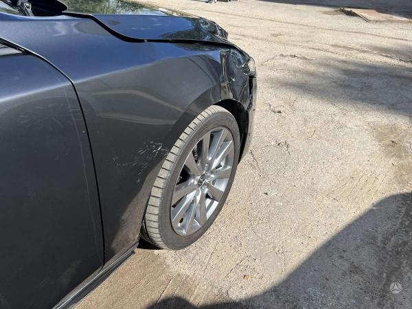 Mazda 3 2026 Kauņa vietnē Pelēks Mazda 3 2026 Kauņa, ar dzinēja tilpumu 2.49 L un nobraukumu 3 tūkst. km par 13900 €, foto 8 vietnē AUTOMOTO.COM.LV