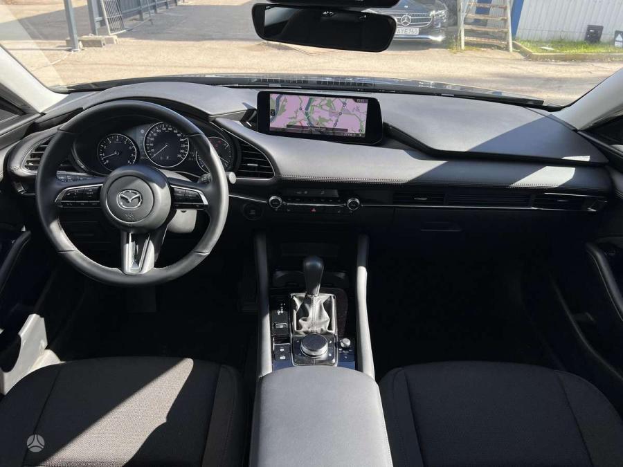 Pelēks Mazda 3 2026 Kauņa, ar dzinēja tilpumu 2.49 L un nobraukumu 3 tūkst. km par 13900 €, foto 17 vietnē AUTOMOTO.COM.LV