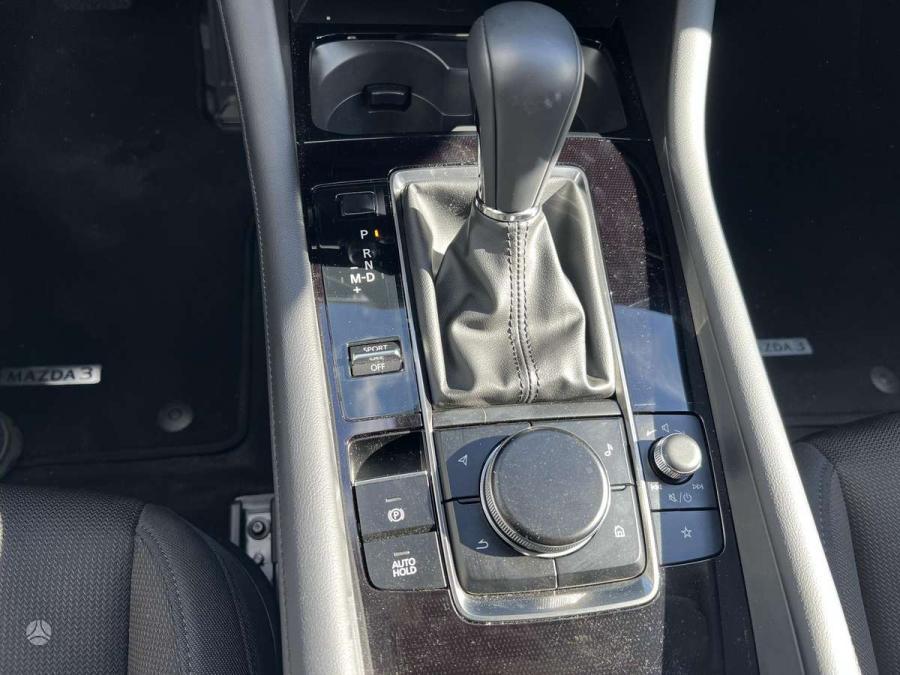 Pelēks Mazda 3 2026 Kauņa, ar dzinēja tilpumu 2.49 L un nobraukumu 3 tūkst. km par 13900 €, foto 21 vietnē AUTOMOTO.COM.LV