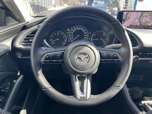 Pelēks Mazda 3 2026 Kauņa, ar dzinēja tilpumu 2.49 L un nobraukumu 3 tūkst. km par 13900 €, foto 36 vietnē AUTOMOTO.COM.LV