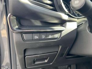 Pelēks Mazda 3 2026 Kauņa, ar dzinēja tilpumu 2.49 L un nobraukumu 3 tūkst. km par 13900 €, foto 43 vietnē AUTOMOTO.COM.LV