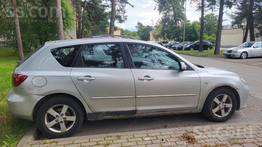 Mazda 3 2004 in Riga, with an engine capacity of 1.60 L and mileage of 238 thousand km for 350 €, photo 3 on AUTOMOTO.COM.LV