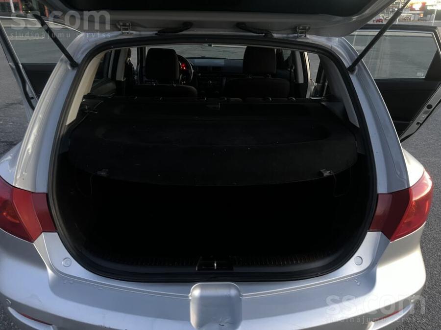 Mazda 3 2004 in Riga, with an engine capacity of 1.60 L and mileage of 136 thousand km for 1190 €, photo 15 on AUTOMOTO.COM.LV
