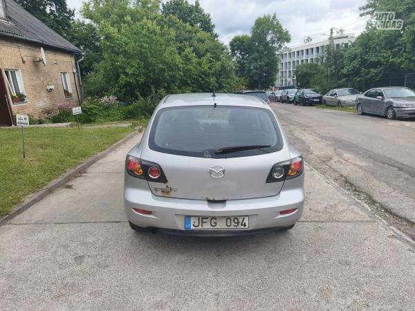 Mazda 3 2005 Viļņa, ar dzinēja tilpumu 1.60 L un nobraukumu 222 tūkst. km par 400 €, foto 4 vietnē AUTOMOTO.COM.LV