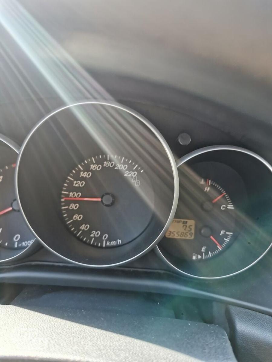 Mazda 3 2005 Kauņa, ar dzinēja tilpumu 1.60 L un nobraukumu 356 tūkst. km par 400 €, foto 5 vietnē AUTOMOTO.COM.LV