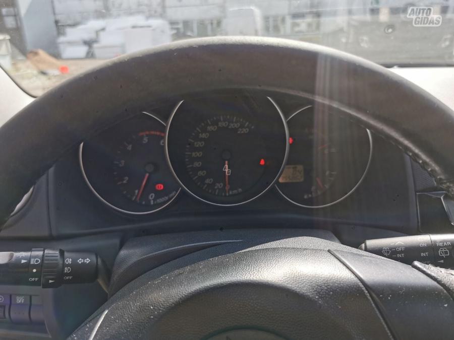 Mazda 3 2005 Kauņa, ar dzinēja tilpumu 1.60 L un nobraukumu 356 tūkst. km par 400 €, foto 8 vietnē AUTOMOTO.COM.LV