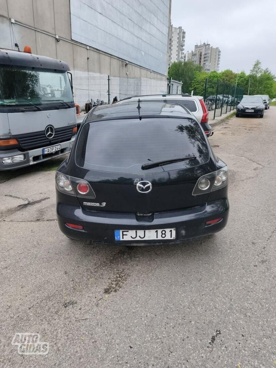 Mazda 3 2006 in Vilnius, with an engine capacity of 1.60 L and mileage of 300 thousand km for 400 €, photo 7 on AUTOMOTO.COM.LV