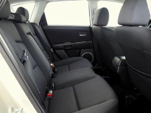 Мазда 3 2006 в Таллин, объемом двигателя 1.60 л и пробегом 92 тыс. км за 1099 €, фото 8 на AUTOMOTO.COM.LV