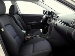 Мазда 3 2006 в Таллин, объемом двигателя 1.60 л и пробегом 92 тыс. км за 1099 €, фото 14 на AUTOMOTO.COM.LV