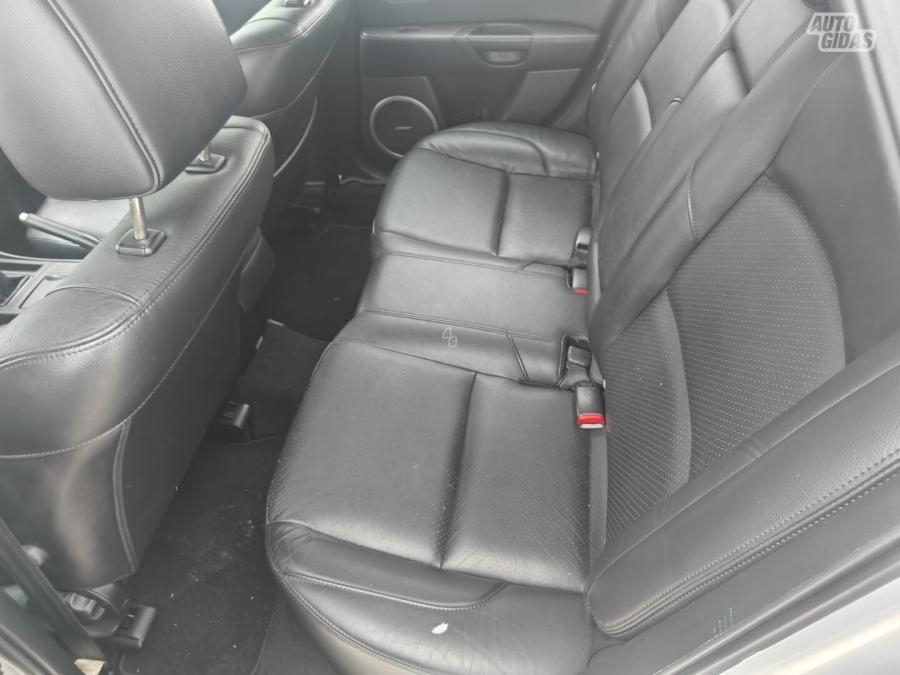 Mazda 3 2007 in Jonava, with an engine capacity of 2.00 L and mileage of 249 thousand km for 950 €, photo 10 on AUTOMOTO.COM.LV
