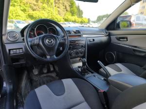 Mazda 3 2007 Viļņa, ar dzinēja tilpumu 1.60 L un nobraukumu 260 tūkst. km par 1200 €, foto 12 vietnē AUTOMOTO.COM.LV