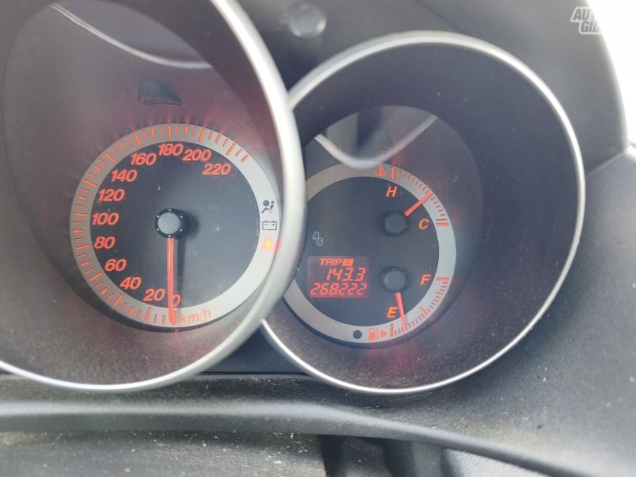 Mazda 3 2007 Viļņa, ar dzinēja tilpumu 1.60 L un nobraukumu 260 tūkst. km par 1200 €, foto 17 vietnē AUTOMOTO.COM.LV