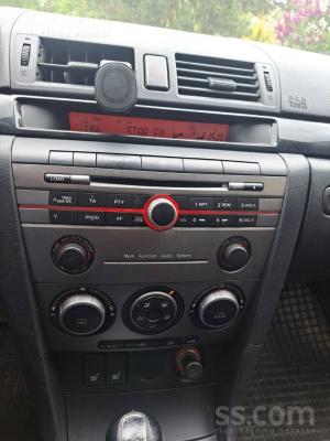 Mazda 3 2007 in Jekabpils, with an engine capacity of 1.60 L and mileage of 257 thousand km for 1300 €, photo 12 on AUTOMOTO.COM.LV